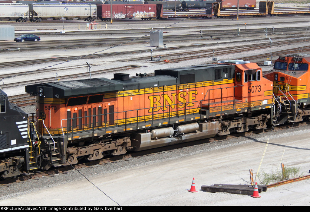 BNSF 5073